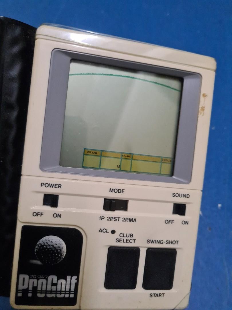 FREE TRACKED SHIPPING AND VINTAGE! 1984 Bandai Pro Golf Handheld Game ...