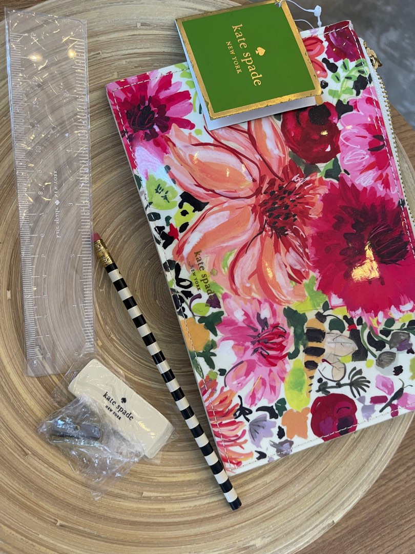 Kate space flower pouches full set, Women's Fashion, Bags & Wallets ...