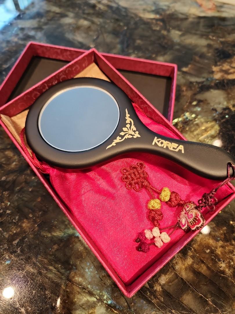 Korea handheld mirror, Furniture & Home Living, Home Decor, Mirrors on ...