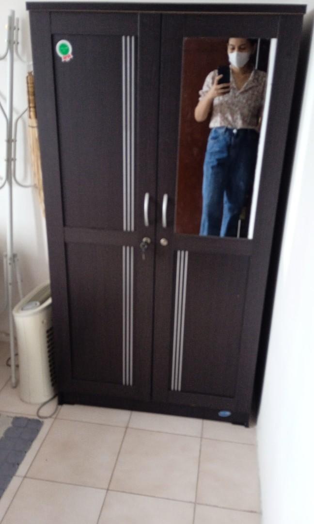 Lemari baju, Perabotan Rumah di Carousell