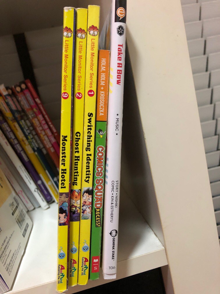 Little monitor and comic squad recess and take a bow, Hobbies & Toys ...