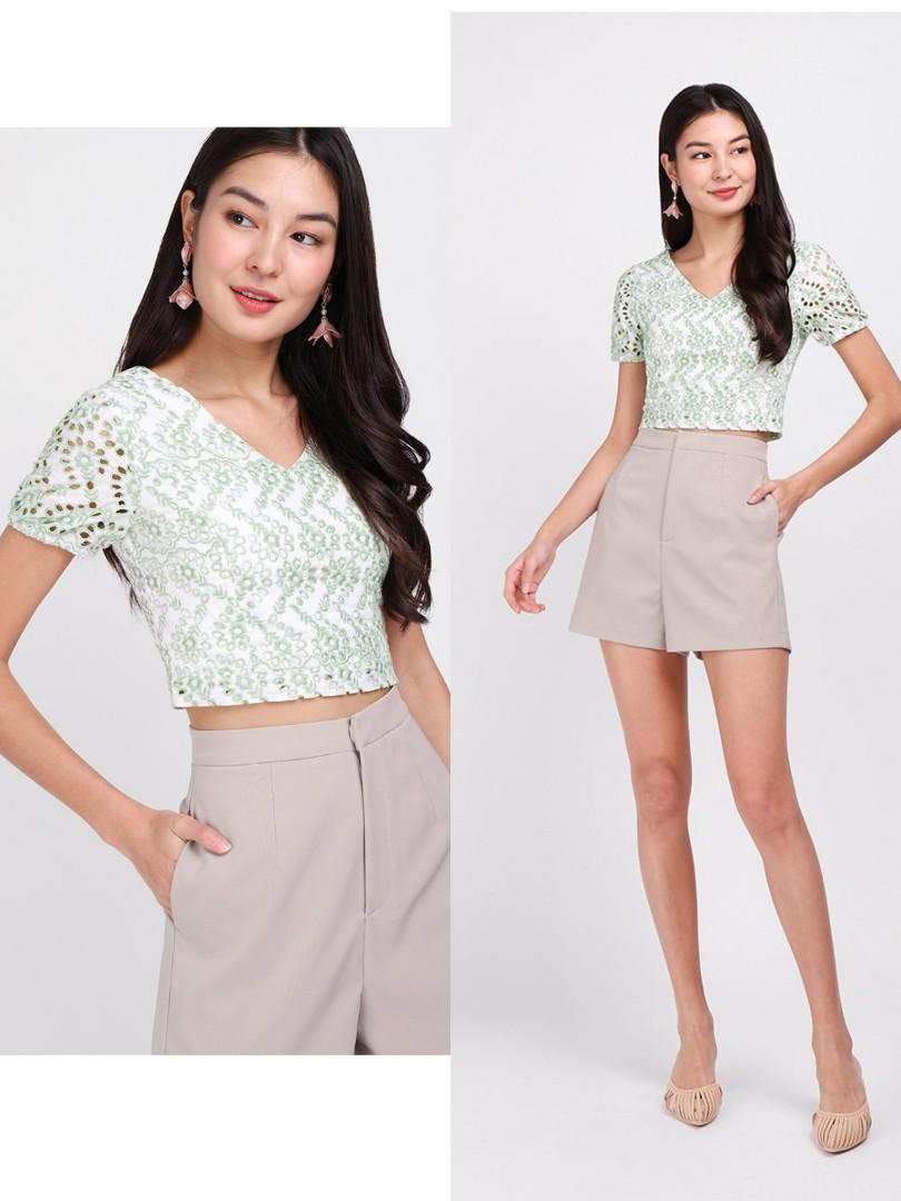 LP LILYPIRATE DAY TRIPPING TOP IN SAGE GREEN EYELET, Women's Fashion ...
