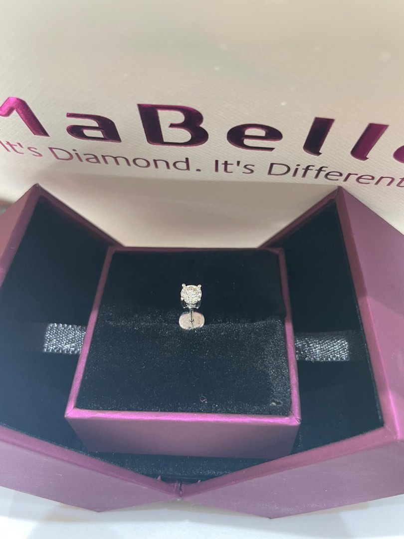 全新MaBelle 18k金 0.25ct 單隻耳環, 名牌, 飾物及配件 - Carousell