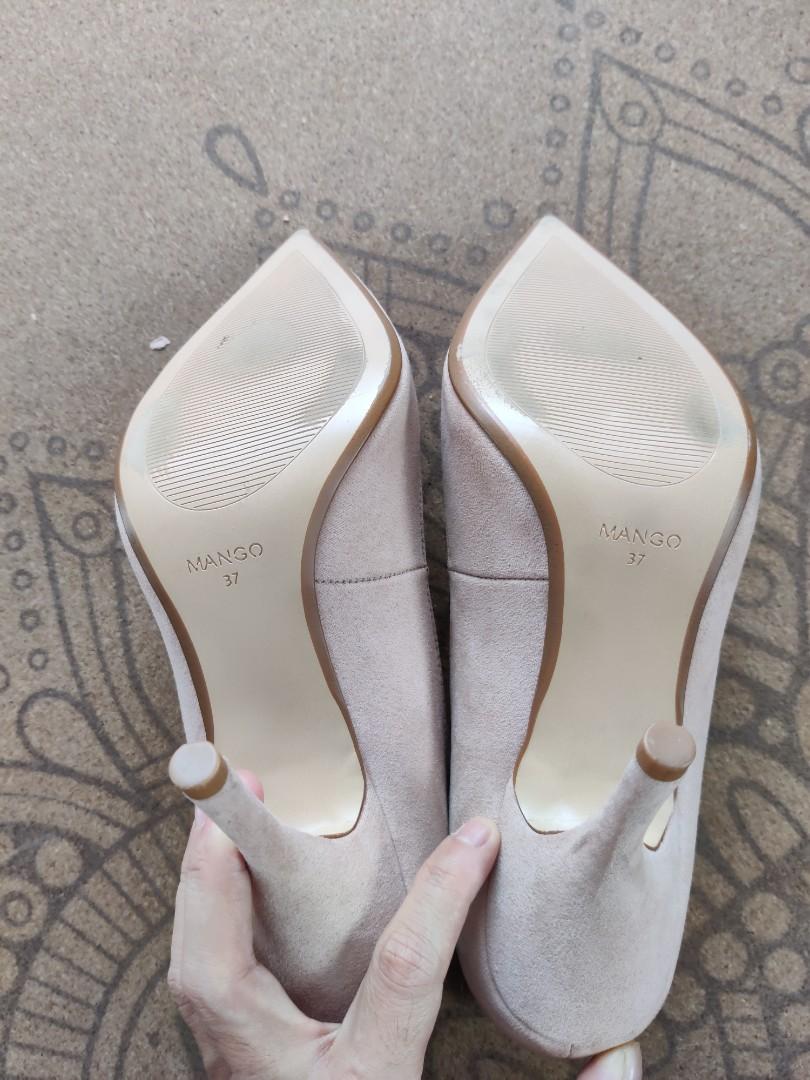 Mango Beige Nude Tan Heels, Women's Fashion, Footwear, Heels on Carousell