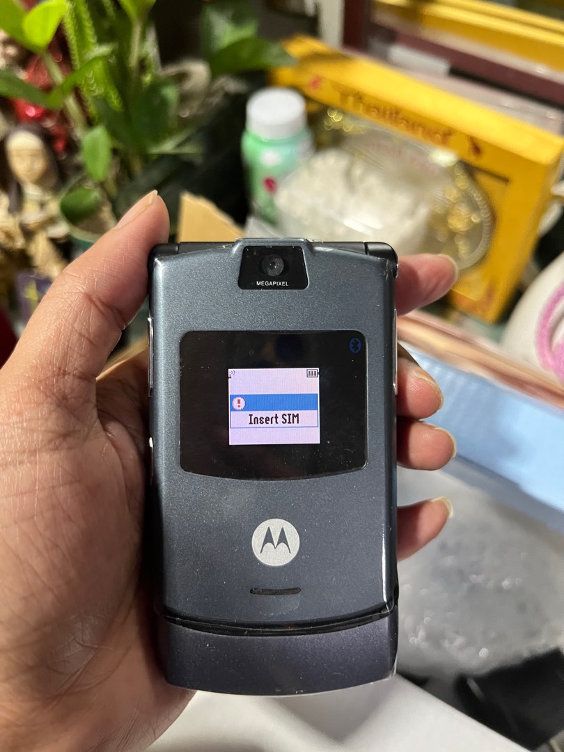 motorola v3, Mobile Phones & Gadgets, Mobile Phones, Early Generation ...