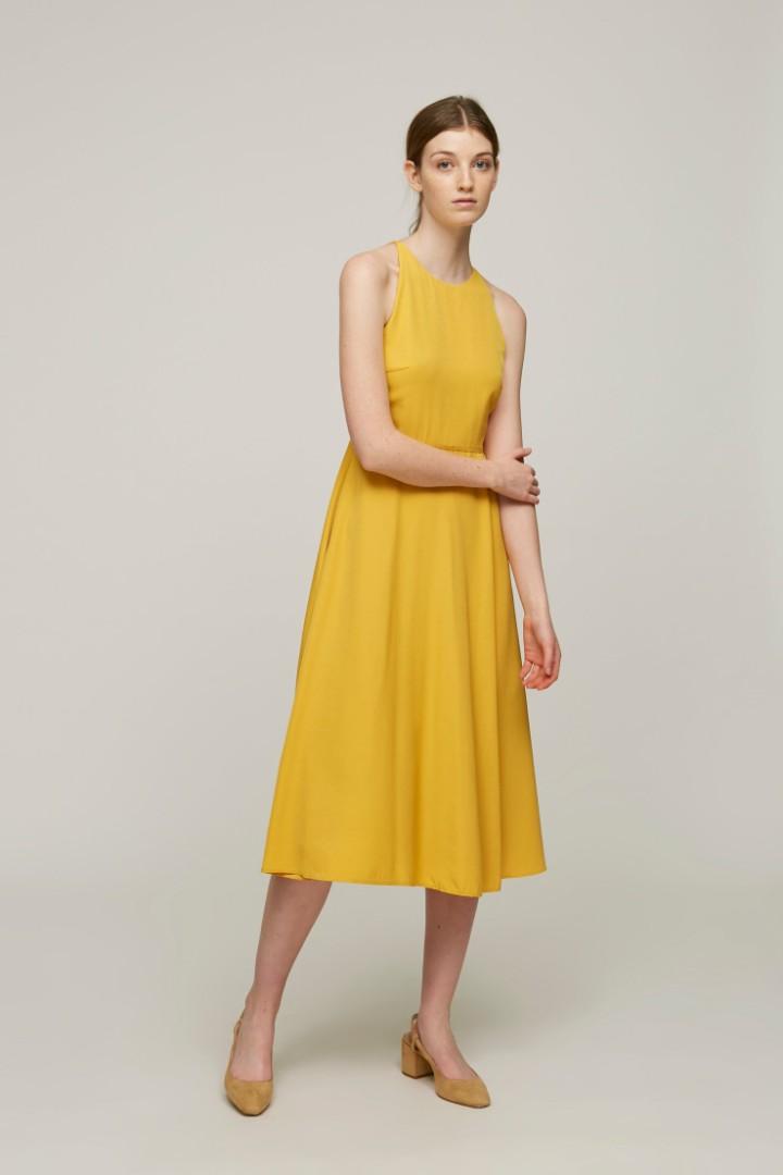 OSN Open Back Midi Dress, Women's Fashion, Dresses & Sets, Dresses on Carousell