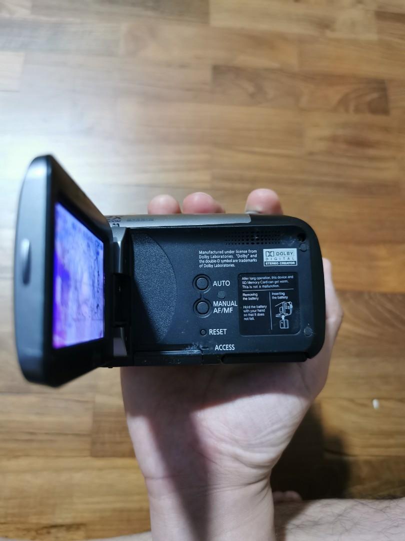 Panasonic SDR-H40 HDD Video Camera, Photography, Video Cameras on Carousell