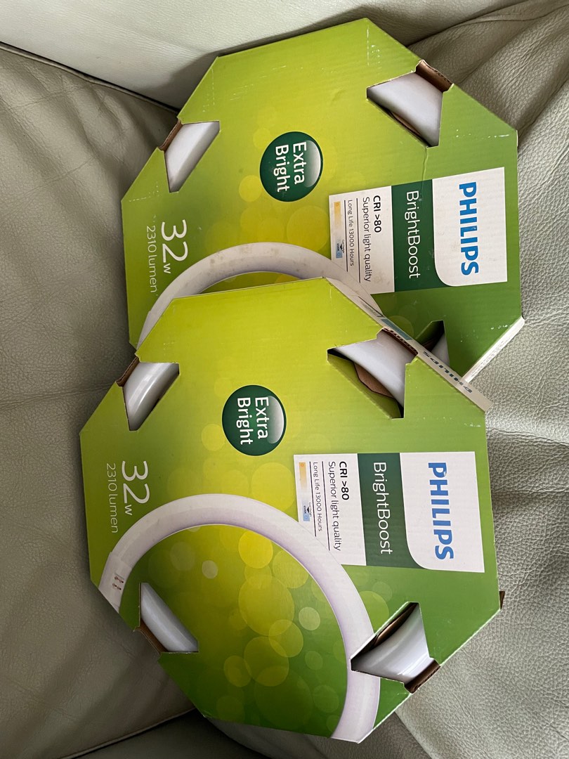 Philips - round light bulb ( cool daylight), Furniture & Home Living ...