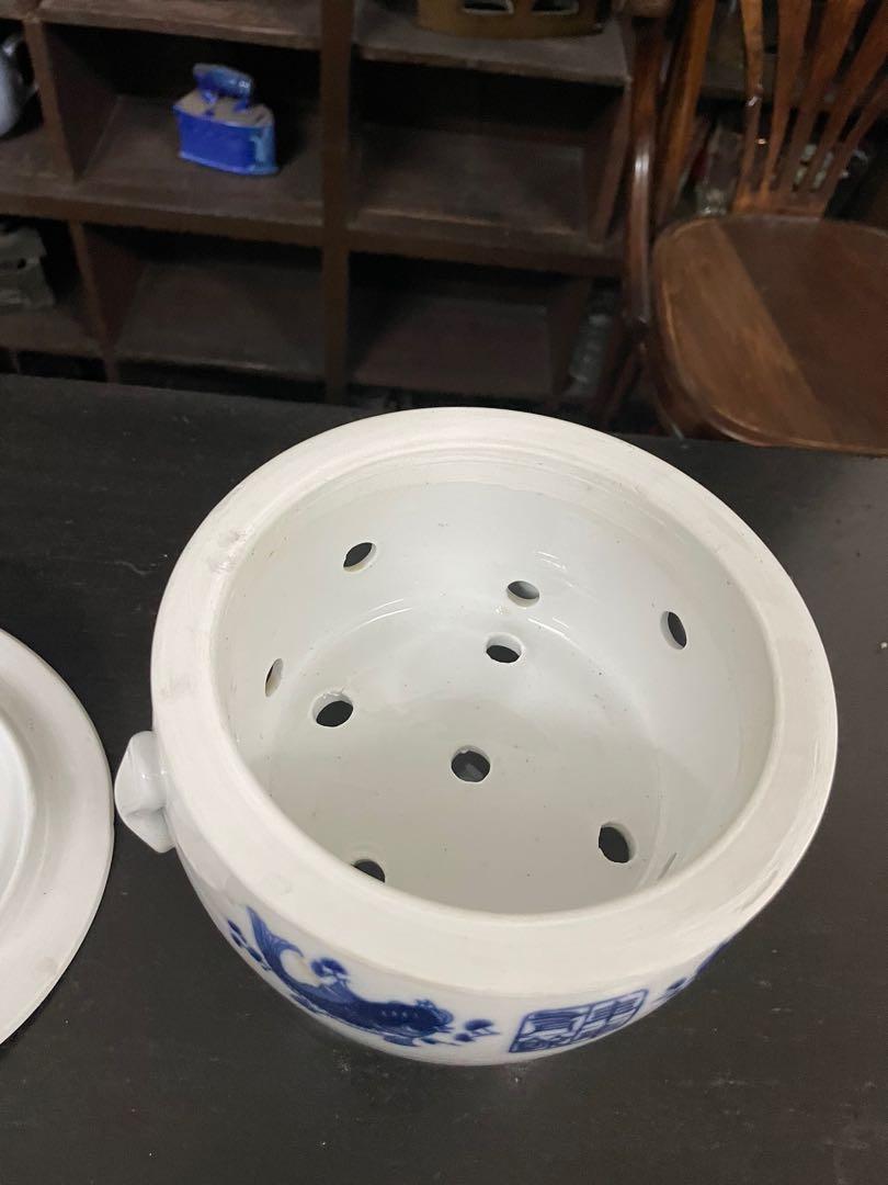 Porcelain Steamer Pot with lid and inner bowl, Hobbies & Toys ...