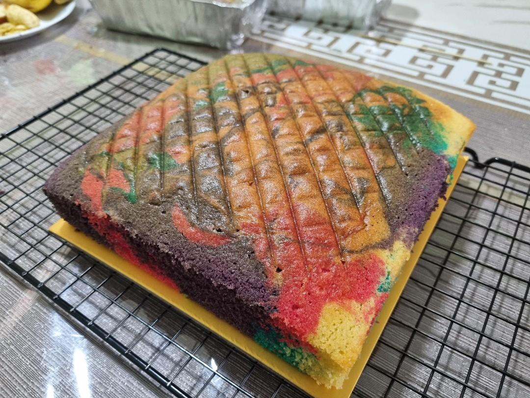 Rainbow Marble Cake! *HALAL MUSLIM BAKER*, Food & Drinks, Homemade ...