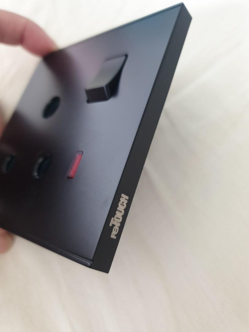 Retouch Elegance Sense 15A with NEON, Computers & Tech, Parts ...