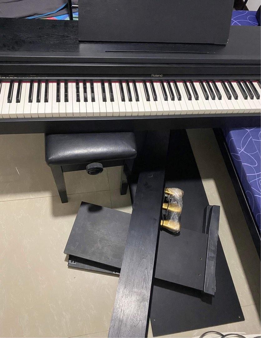 Roland HP147, Hobbies & Toys, Music & Media, Musical Instruments on ...