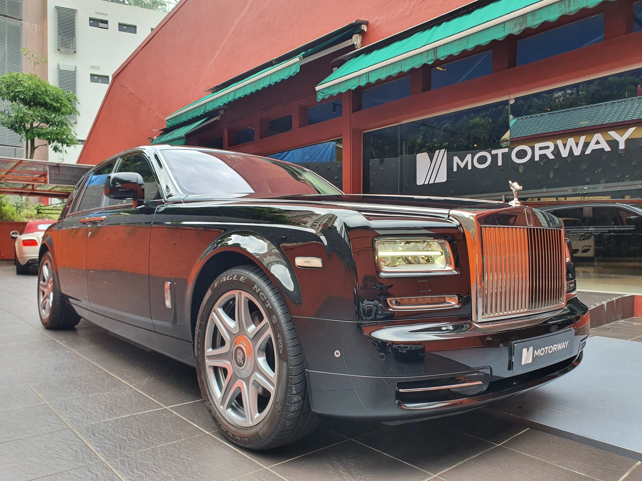 ROLLS ROYCE PHANTOM V12 AUTO, Cars, Used Cars on Carousell