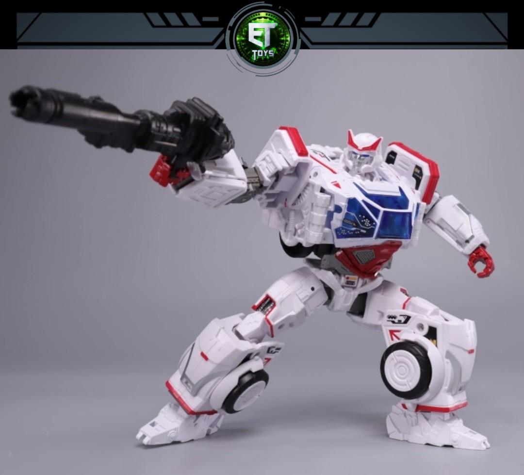 Shock Warrior SW-01 Guardian Of Mankind Ratchet SW01 Transformers ...