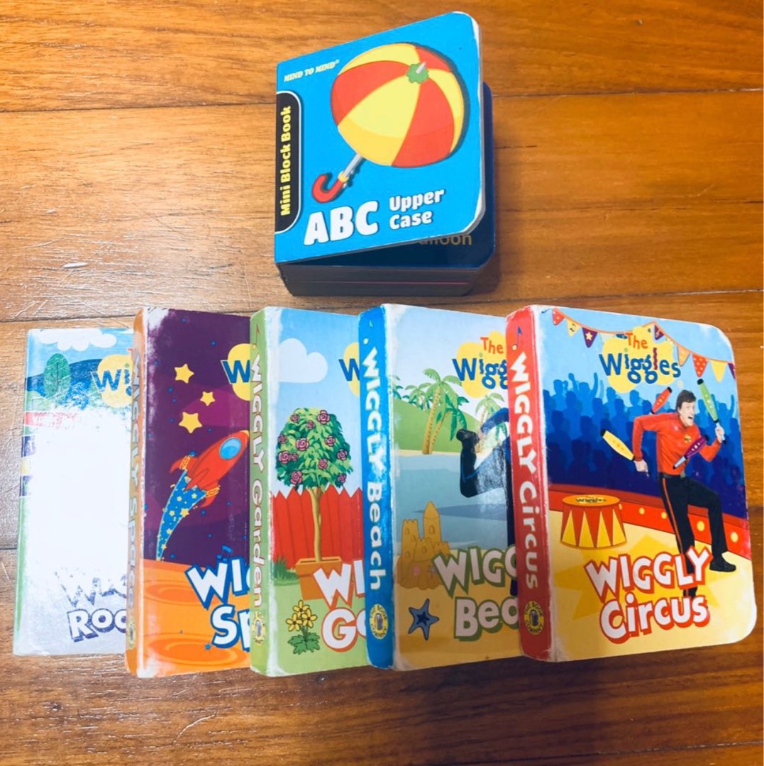 The Wiggles Mini Board Book, Hobbies & Toys, Books & Magazines ...