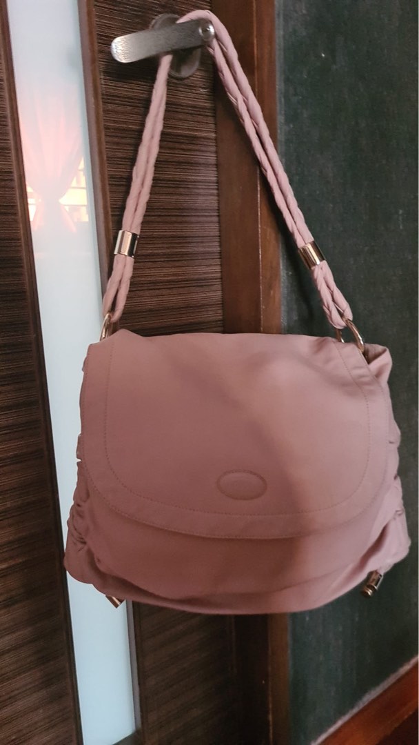 Tods Goa Bag, Women's Fashion, Bags & Wallets, Purses & Pouches on ...