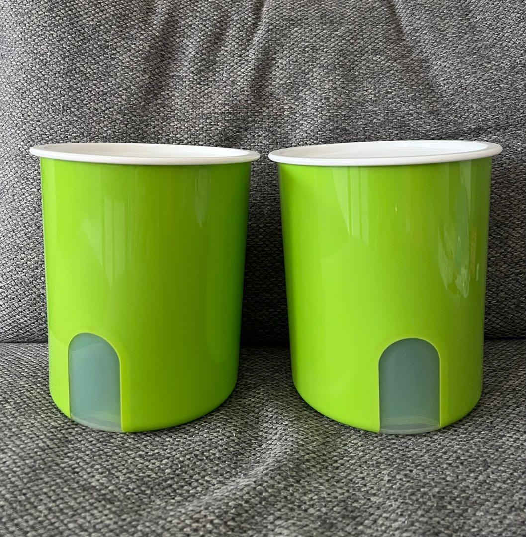 Tupperware round container, Furniture & Home Living, Kitchenware ...