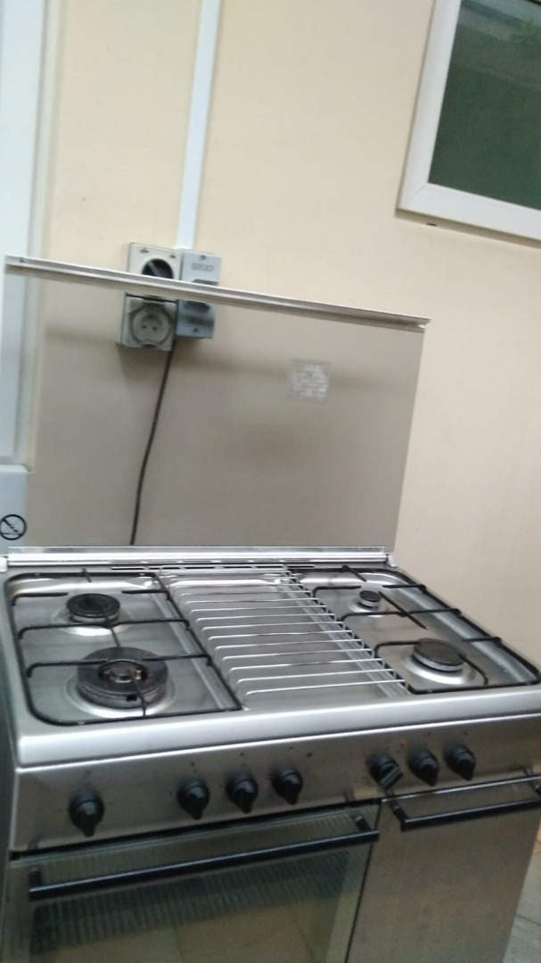 Turbo Incanto T9640WELV free standing cooker, TV & Home Appliances ...