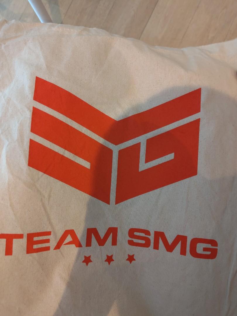WTS TEAM SMG MERCH LIMITED PUBSTOMP EDITION, Hobbies & Toys, Memorabilia & Collectibles, Fan ...