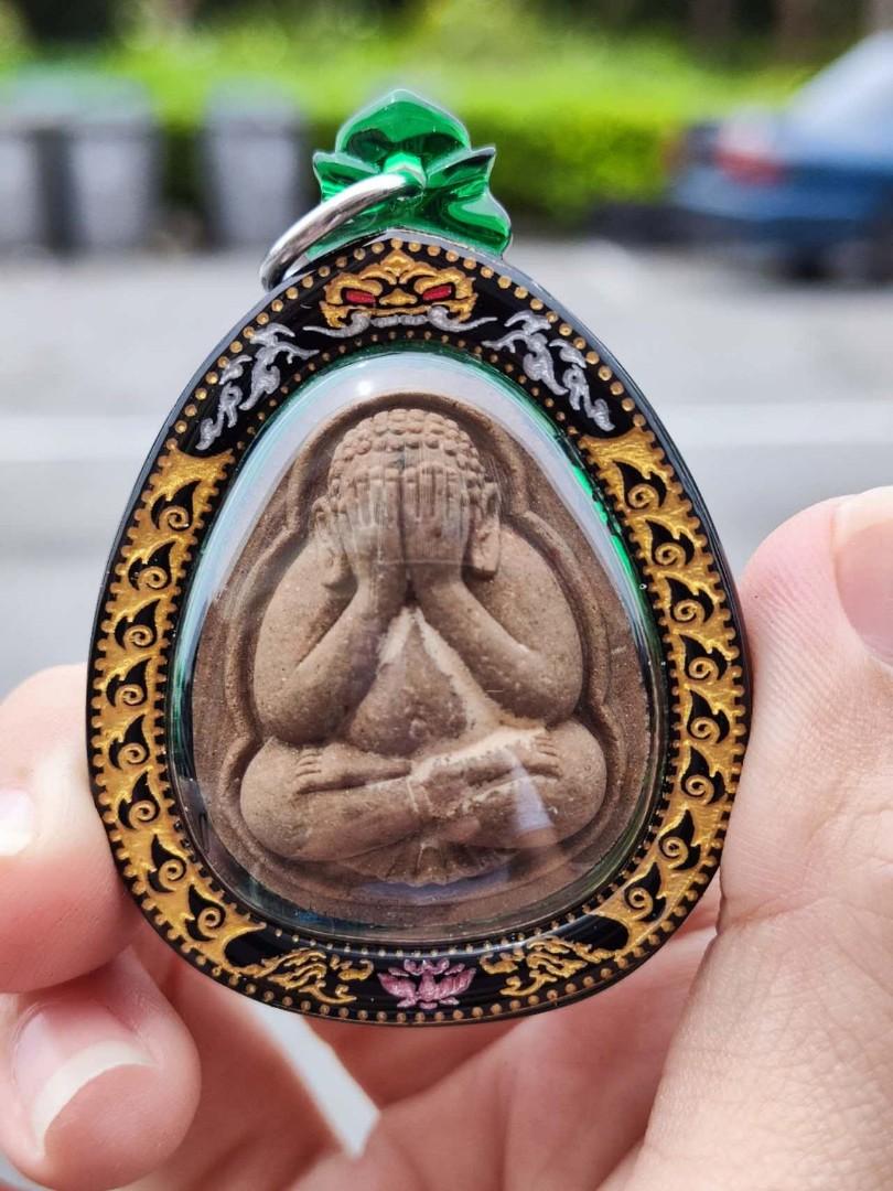 Acrylic amulet casing service, Hobbies & Toys, Memorabilia ...