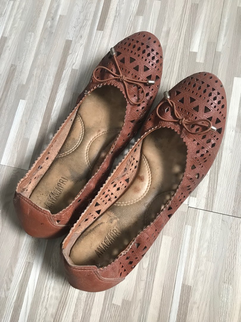 Anacapri flats, Women's Fashion, Footwear, Flats & Sandals on Carousell