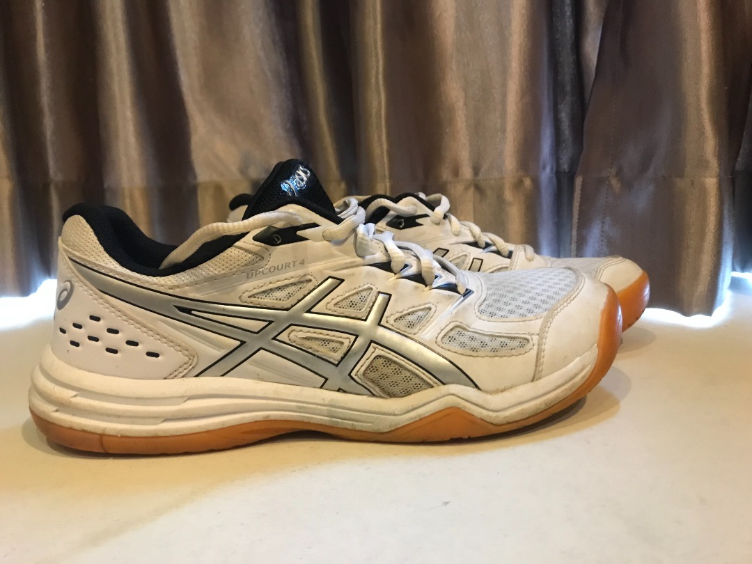 Asics upcourt 4 tennis shoes/runners, Men's Fashion, Footwear, Casual shoes on Carousell
