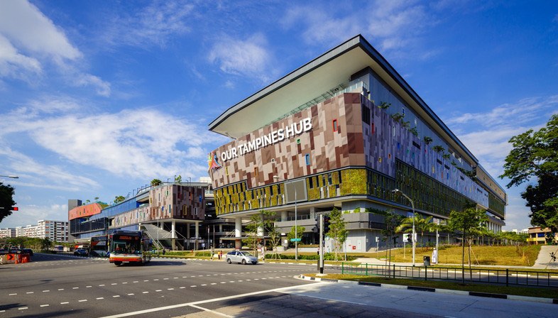 Badminton Court @ Our Tampines Hub on 6 Nov 2022, Sports Equipment ...