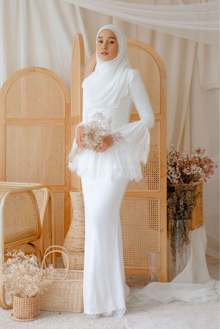 Baju Nikah, Baju Akad Nikah Putih, Women's Fashion, Dresses & Sets ...