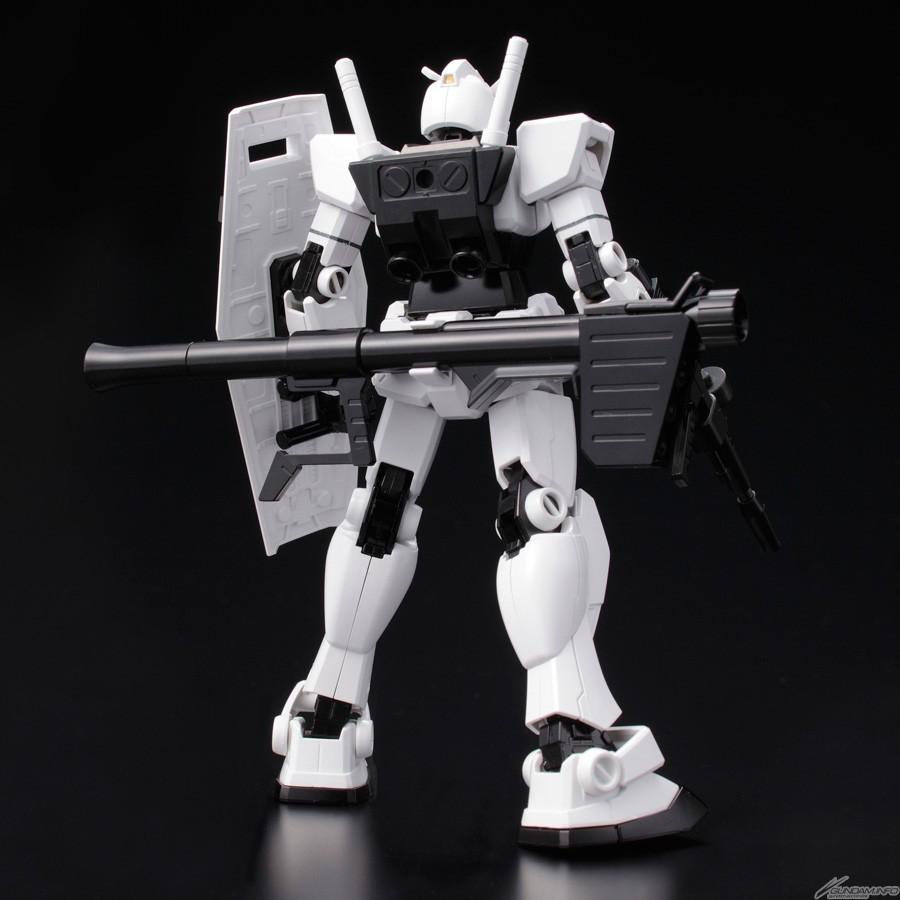 Baseball X GUNDAM crossover high grade RX-78-2 Gundam and Ms-06s Zaku ...
