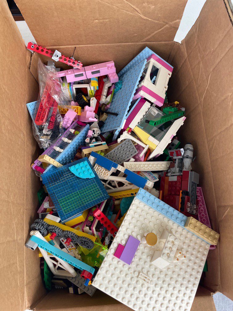 Box of legos, Hobbies & Toys, Toys & Games on Carousell