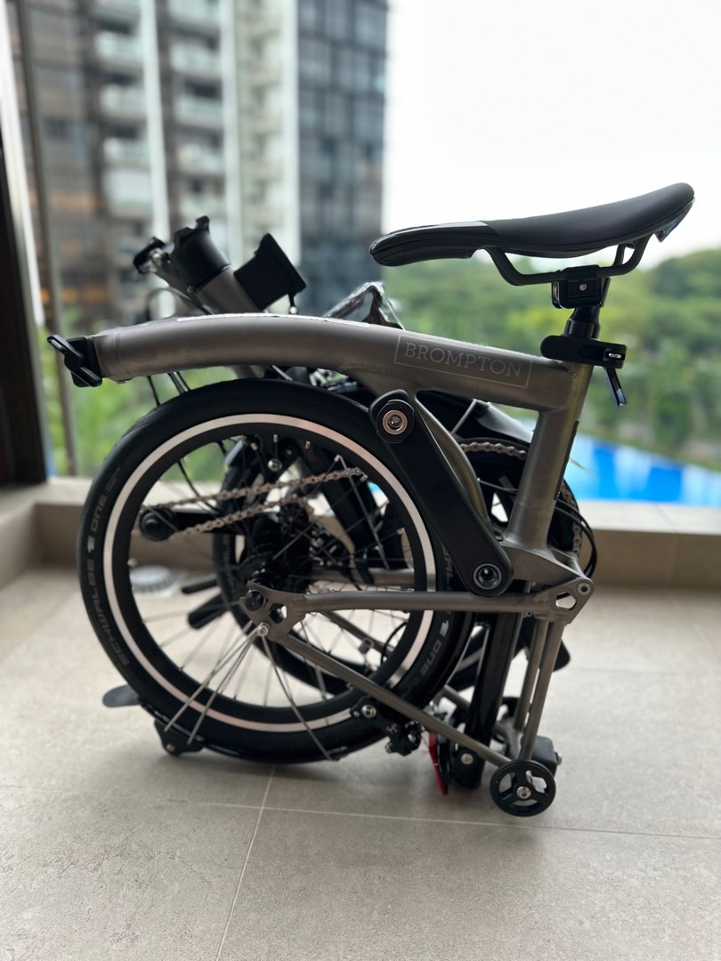 Brompton Titanium T Line (Price reduced), Sports Equipment, Bicycles & Parts, Bicycles on Carousell