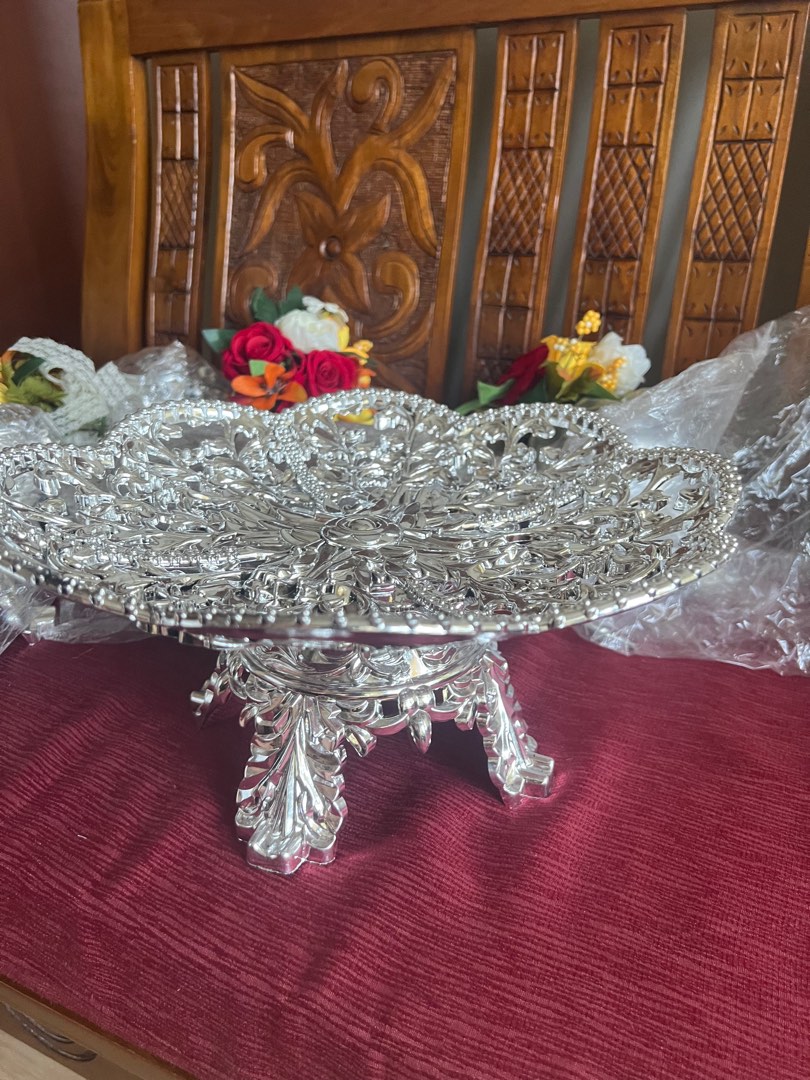 Classic plastic dulang hantaran, Furniture & Home Living, Kitchenware ...