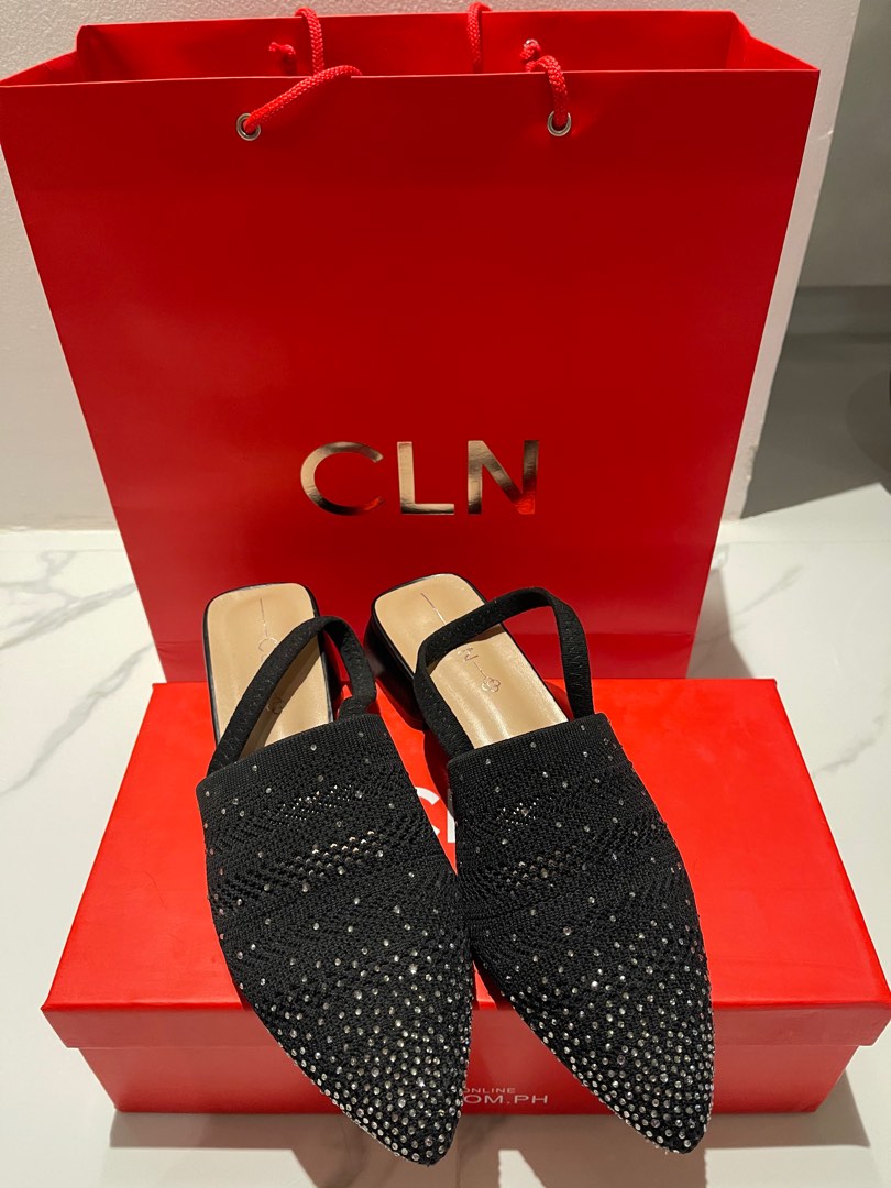 CLN Varda Black, Women's Fashion, Footwear, Flats & Sandals on Carousell