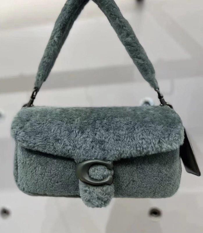 Coach New Tabby 26 Furry Bag, Women's Fashion, Bags & Wallets, Shoulder ...