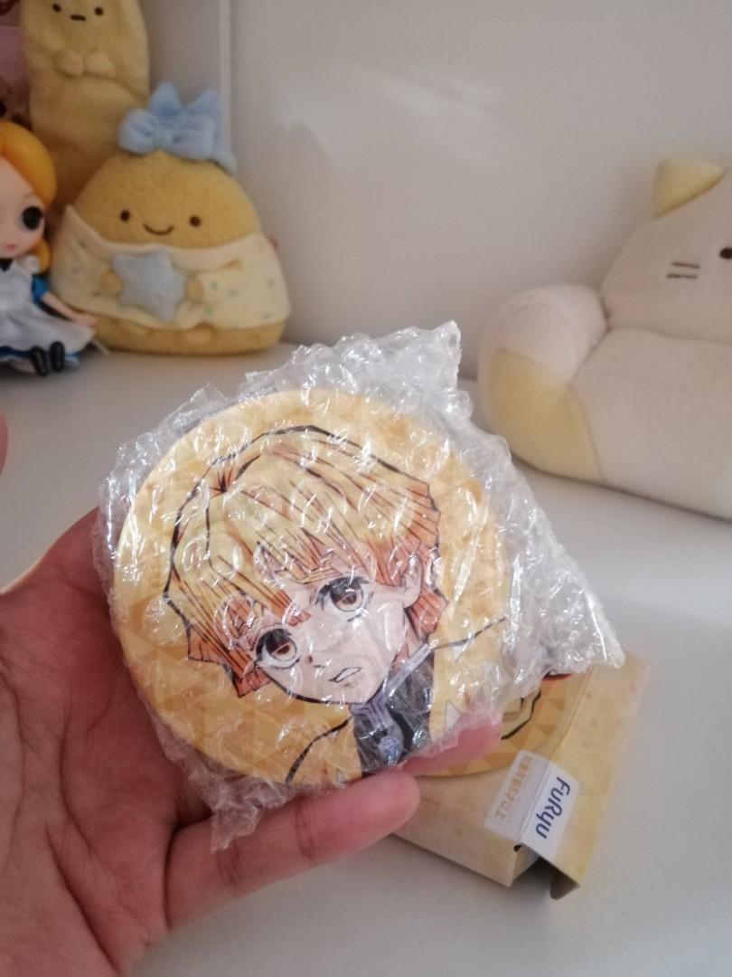 Demon slayer zenitsu compact mirror, Hobbies & Toys, Memorabilia ...