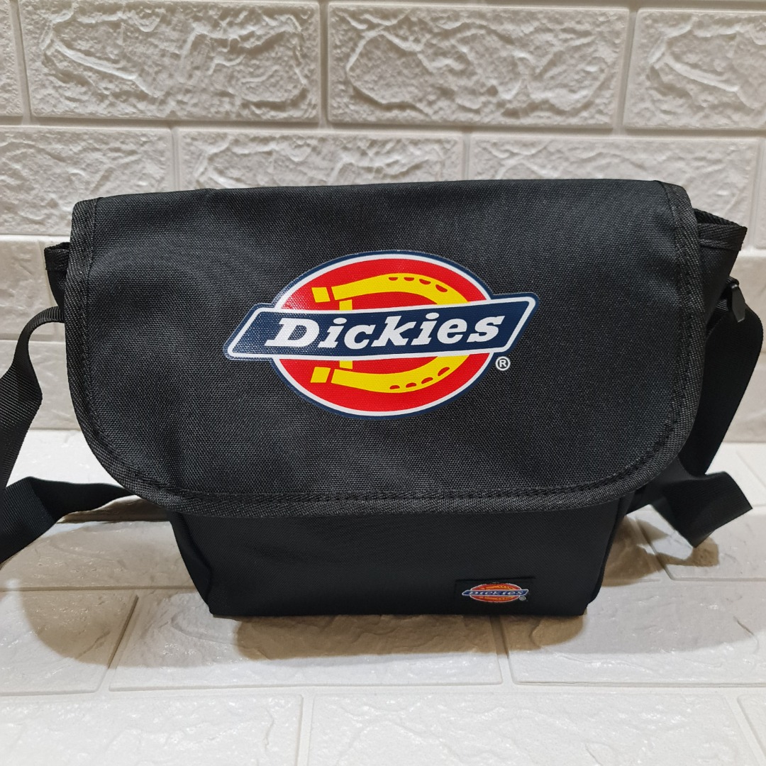 Dickies Button Messenger Bag Crossbody Bag Sling Bag Hitam, Men's ...