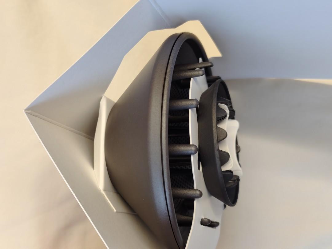 Dyson Diffuser, Beauty & Personal Care, Hair on Carousell