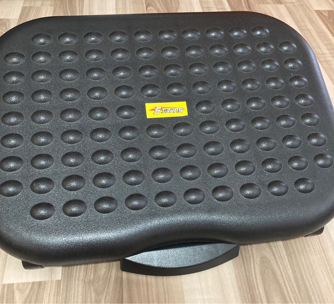 Ergonomic Leg Rest, Furniture & Home Living, Furniture, Other Home ...