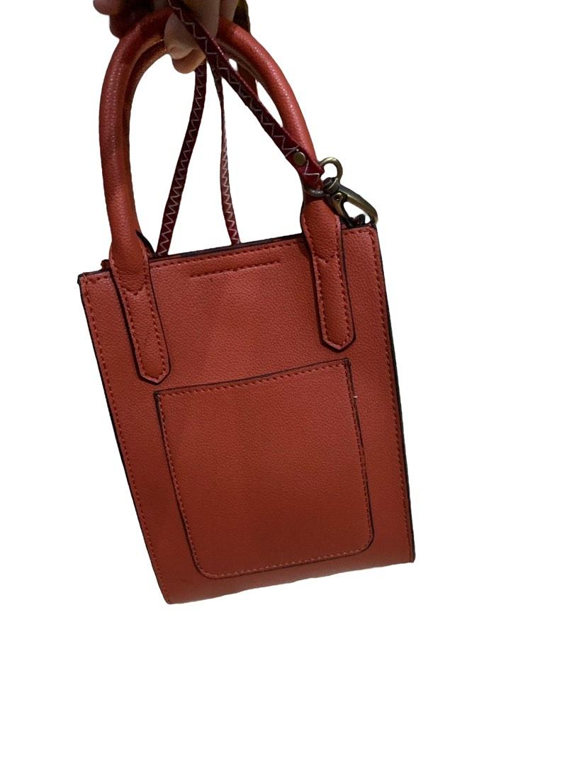 ESQUIRE BAG, Women's Fashion, Bags & Wallets, Cross-body Bags on Carousell