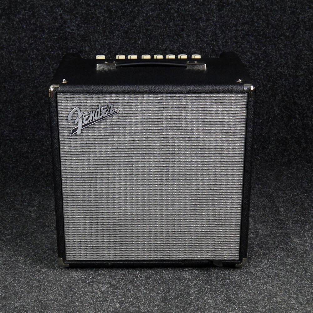 Fender Rumble 40 V3 Bass Combo Amp, Hobbies & Toys, Music & Media ...
