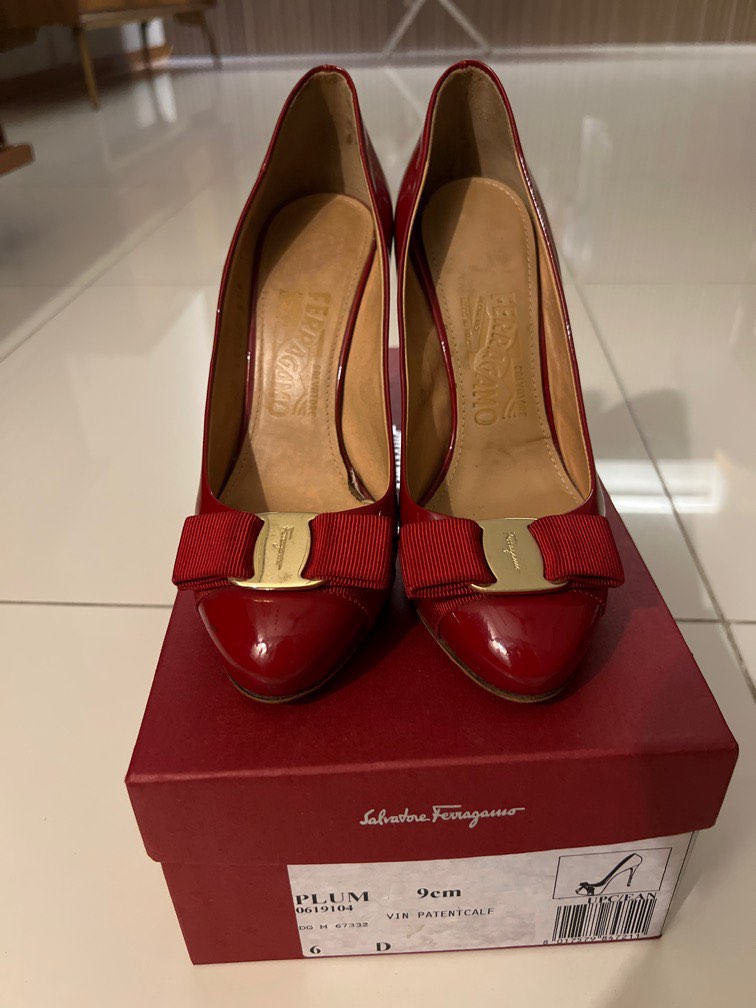 Ferragamo heels, Women's Fashion, Footwear, Heels on Carousell