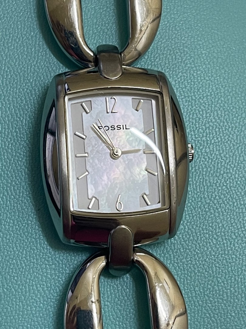 Fossil ladies watch ES-1775, Women's Fashion, Watches & Accessories ...