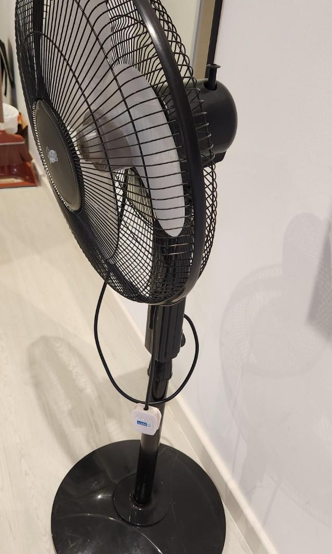 Giant Fan, Furniture & Home Living, Lighting & Fans, Fans on Carousell