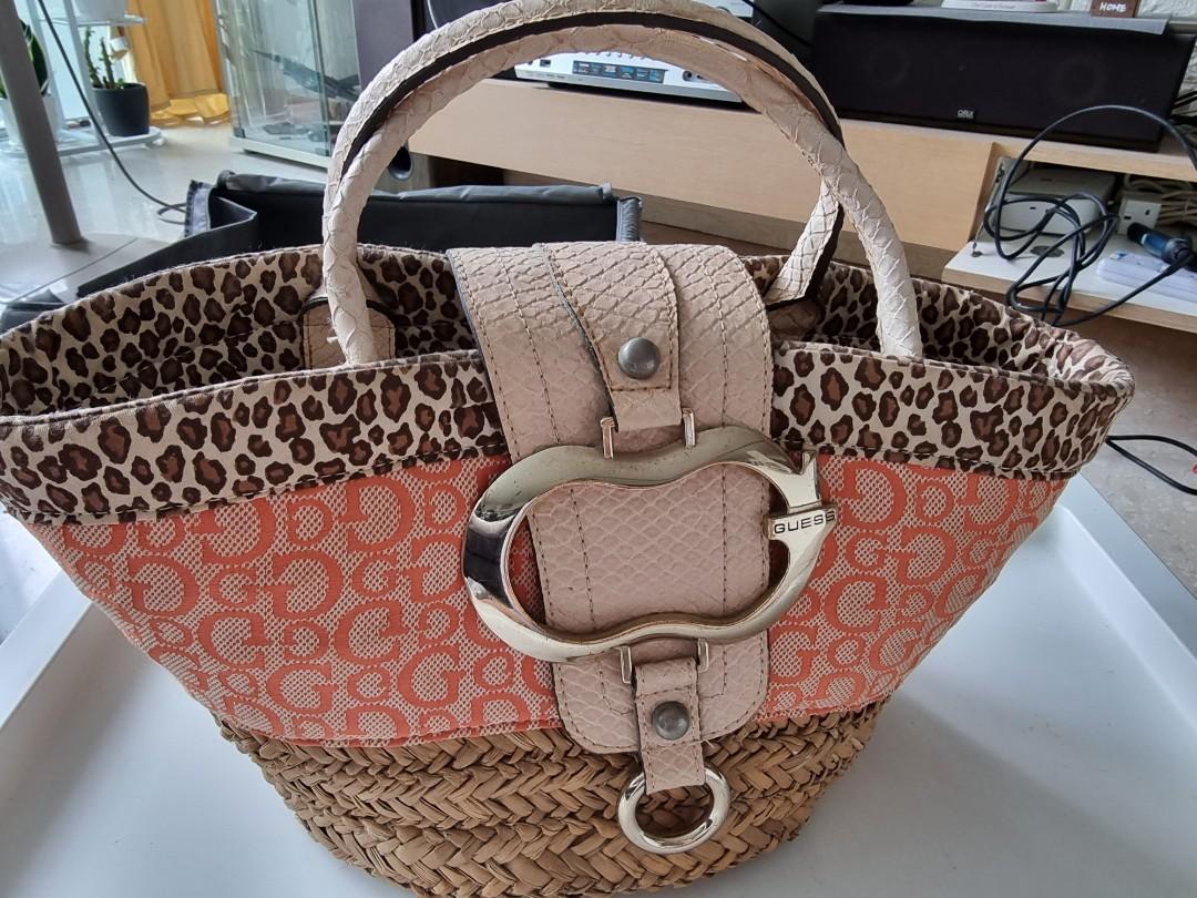 Guess bag, Women's Fashion, Bags & Wallets, Beach Bags on Carousell