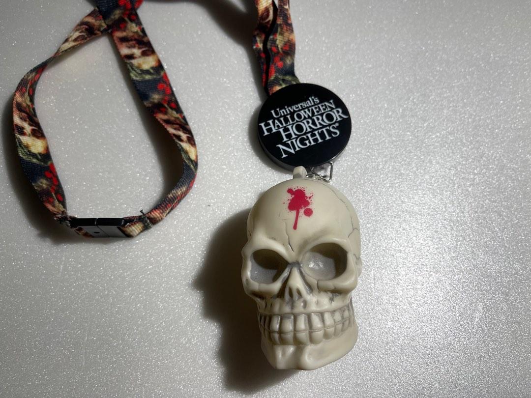 HHN USS Halloween Horror Nights Flashing Skull lights lanyard see video ...