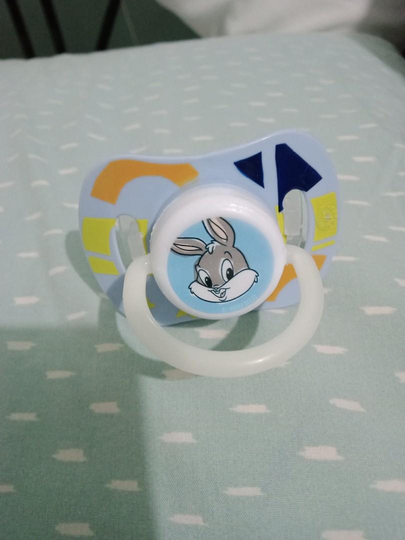 Looney Tunes Soother/pacifier, Babies & Kids, Nursing & Feeding ...