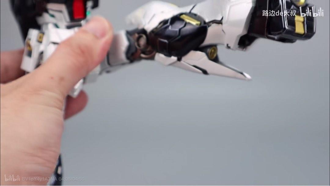 Metal Inner Frame for MG Nu Ver Ka Gundam 1/100 by Dian Chang - comes ...