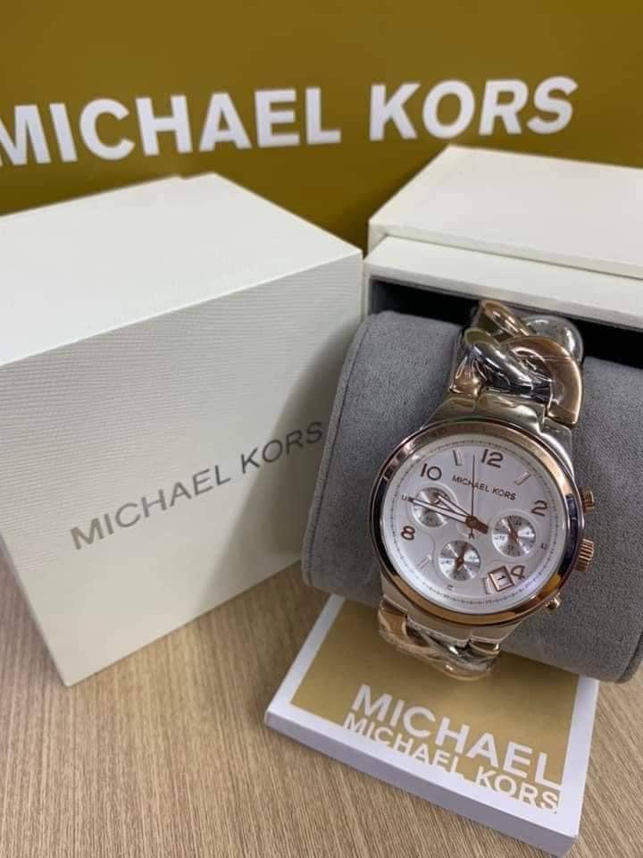 MK TWO TONE TWISTED AUTHENTIC WATCH, Women's Fashion, Watches ...
