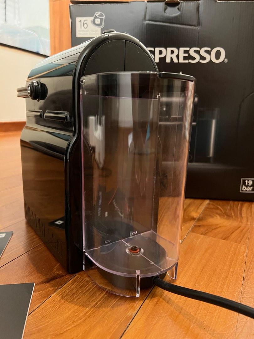 Nespresso Inissia D40, TV & Home Appliances, Kitchen Appliances, Coffee ...
