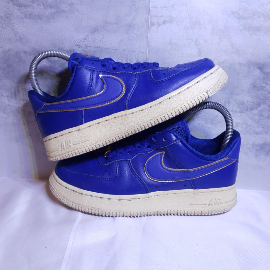 Nike Air Force 1 AF1 Low Royal Blue, Fesyen Wanita, Sepatu di Carousell